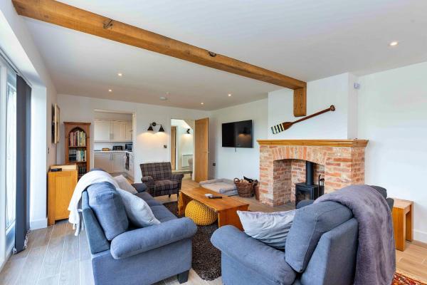 Finest Retreats - The Holt - Tallington Lakes Leisure Park