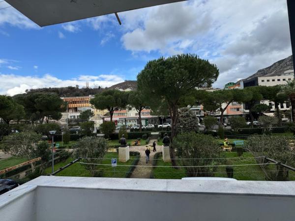 Central Lissus Apartment - Rubik