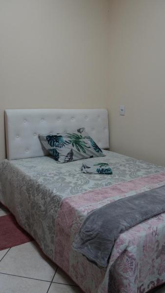 05 - Quarto Com Banheiro Compartilhado, Próximo A Pampulha - Belo Horizonte