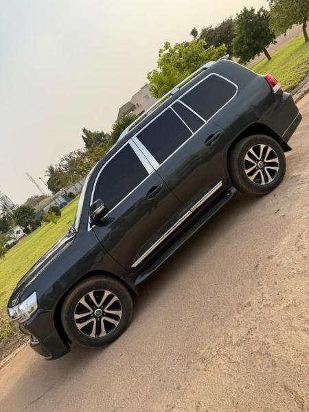 Car Home - Ouagadougou