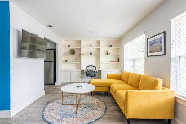 3 Br Family Home Mueller Area & Pet Friendly - Austin, TX