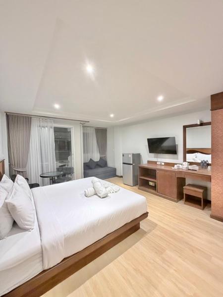 One Houses - Karon Beach