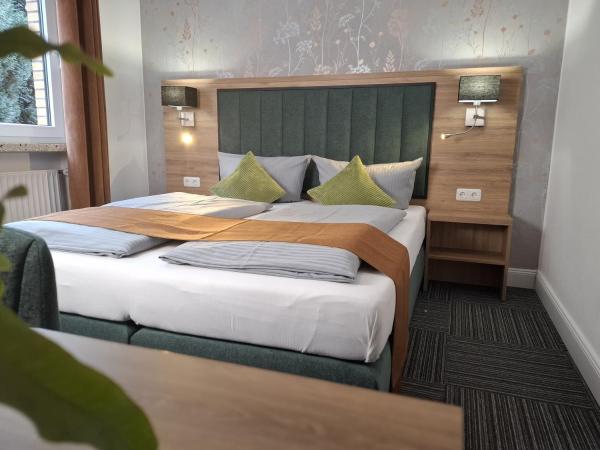 Hotel Am Schwarzen Berg - Stade