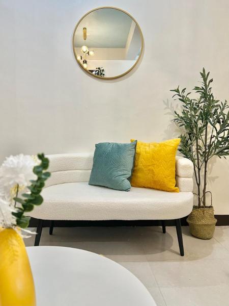 A Cozy Modern 2-br Unit Aesthetic Relaxing Vibe - Naga