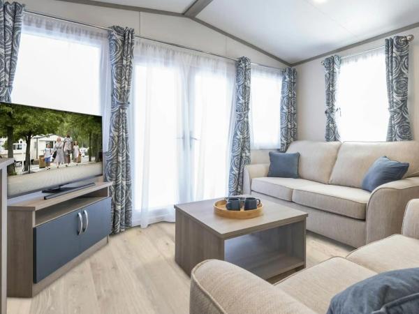 Shorefield Serendipity 2 Bedroom Caravan - Lymington