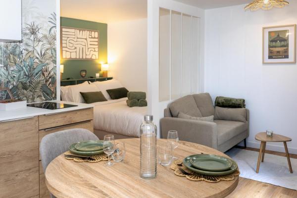 Le Cocoon Nature - Centre Ville - Netflix & Climatisation - Gare de Valence TGV