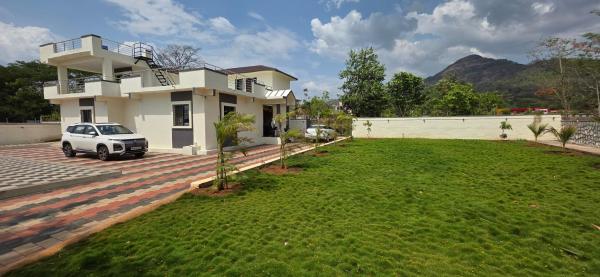 Luxury Villa With Pvt Pool Khopoli - Karjat