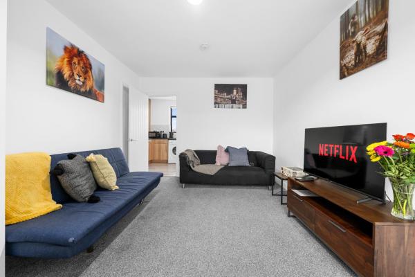 52 Furnival Road, Manchester - Derbyshire