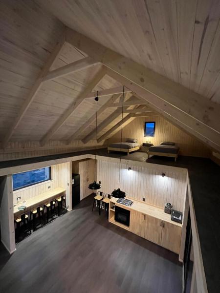 Refuge With Panoramic Views, Cerro Castillo - Provincia de Santa Cruz