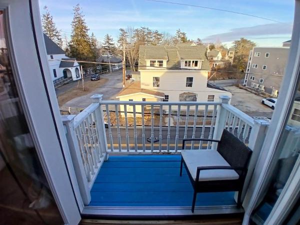 A Balcony To The Ocean 7 Min Walk To The Beach - Scarborough, ME