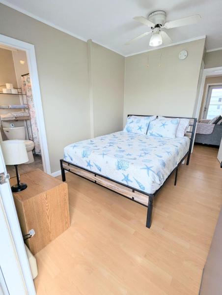 7 Mile Beach Is Across The Street Sleeps 3 Pets - Kennebunkport, ME
