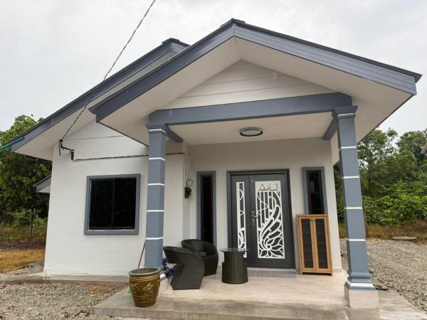 Dar Aura Homestay - Benut