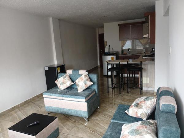 Apartamento Céntrico 3 Habitaciones - Imbabura