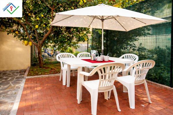 Villa Nicla - 8 Ospiti, 3 Camere, 2 Bagni, Parcheggi All'ingresso, Giardino Privato, Pisa - Pisa