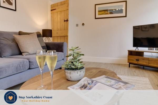 Beam End Snainton - Modern 2-bedroom Stone Cottage - Scarborough