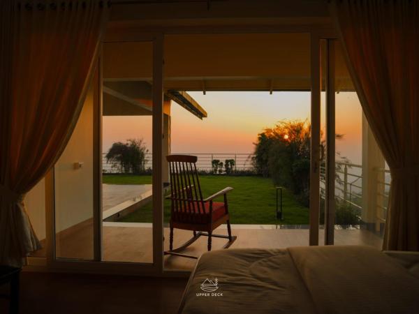 The Upper Deck - Kuttikkanam