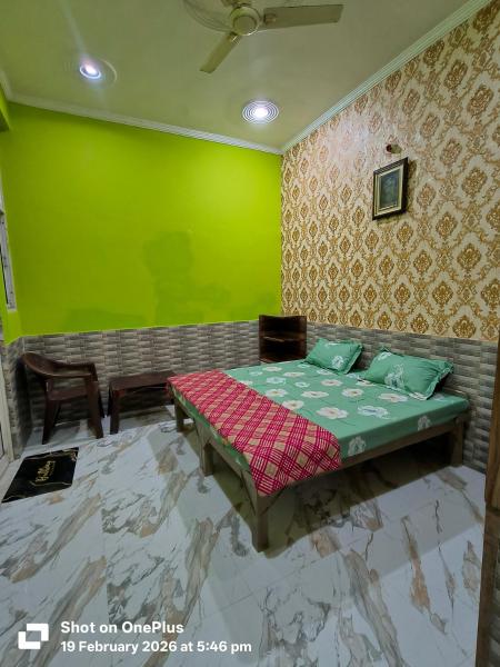 Vraja Kishori Sewa Dham - Vrindavan