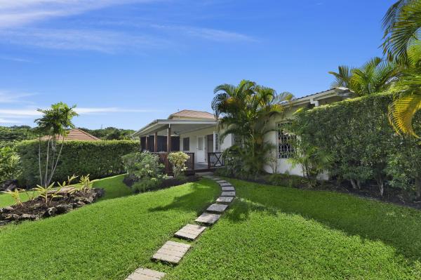 82 Cherry Avenue - Barbados