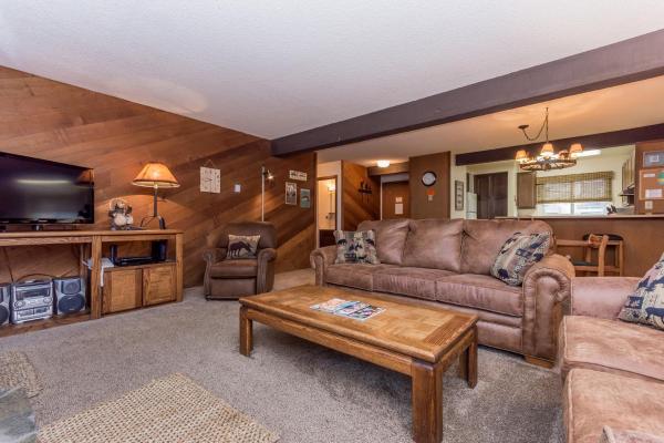 Mammoth Creek Unit 15 - Mammoth Lakes, CA
