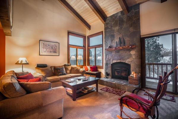 Mammoth Creek Unit 28 - Mammoth Lakes, CA