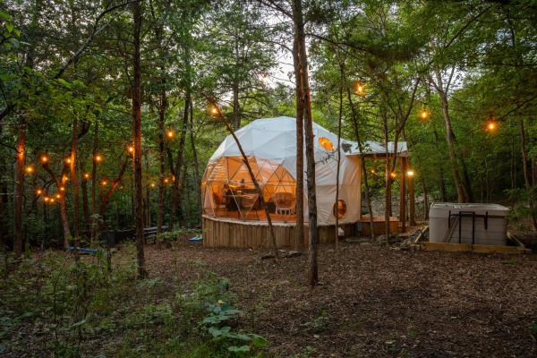 Campfire Hollow - Emerald Beach, MO