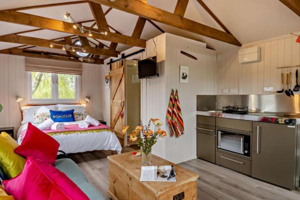 1 Bed In Chelmondiston Oc-l29137 - Ipswich, UK