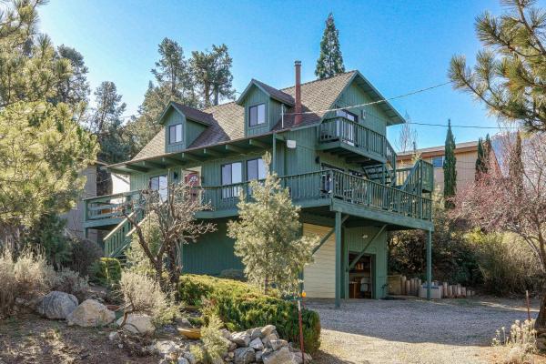 Access To Pool & Trails: Pine Mountain Club Cabin - California
