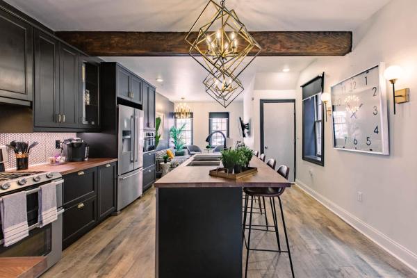 King Bed / Free Parking / Bbq / Fire Pit / Arcade - Pittsburgh, PA