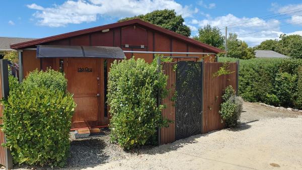 Looking Neat On King Ed - Motueka