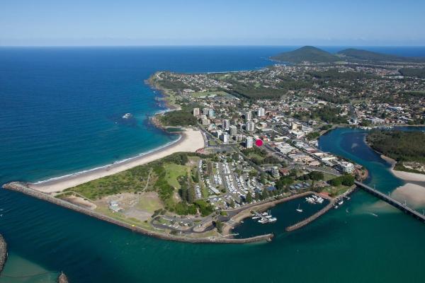 Crystal Waters 7 Ocean Corridor Views, Restaurants, Town Centre - Tuncurry
