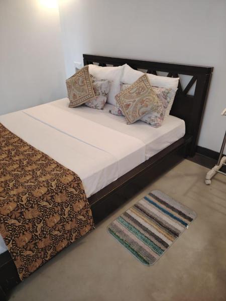 Charlotte Inn - Kandy