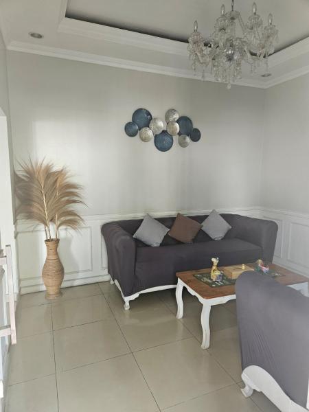 Witte Huis Cirendeu - ジャカルタ