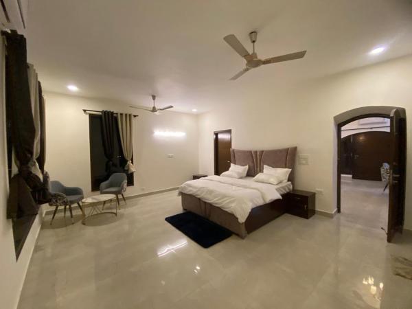 Mitron Farms - 뉴델리