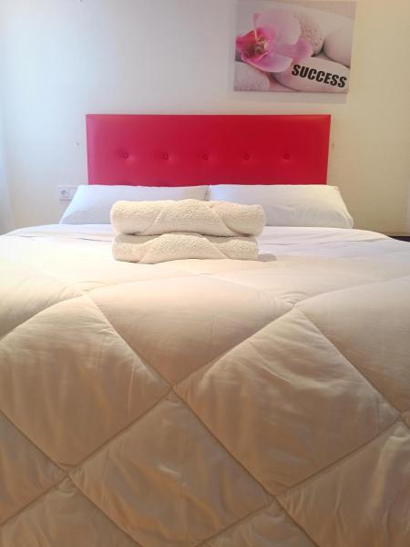 Habitación Privada Con Baño Privado - Rubió