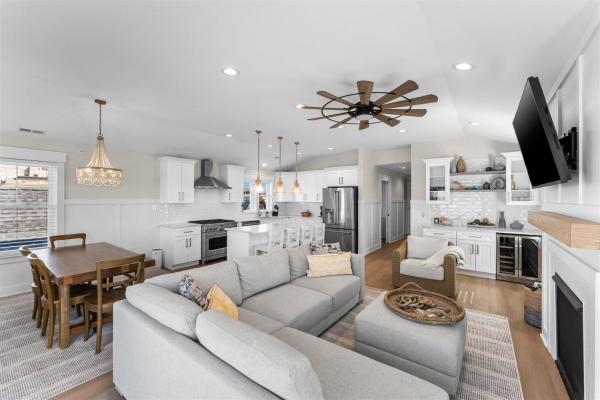 921 Asbury Ave, Unit C - Ocean City, NJ