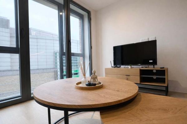 Luxury City Centre Apartment With Terrace & Gym - Oldham
