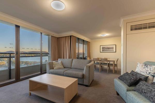Lakefront Panorama – Sky Collection Suite - Canberra