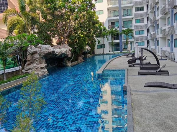 คลับรอยัล2bed - Pattaya City