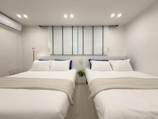 West Seoul Modern Stay-yeongdeungpo 2br, Airport Bus 3 Minutes, Sinpung Station 9 Minutes, White Modern Hotel Sensibility, Hongdae 26 Minutes, Cheongdam 29 Minutes - 신길동
