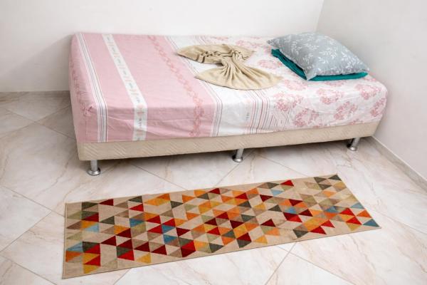 Quarto Privado Simples Para O Público Masculino Em Acomodação Compartilhada - Vitoria