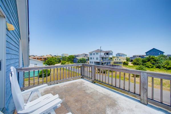 Av332 Cape Joy 332 - Avon, NC