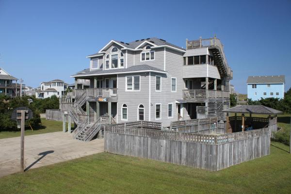 Ocean-side, Dog-friendly Home Close To Beach With Private Pool, Hot Tub, & Ac - Outer Banks, NC