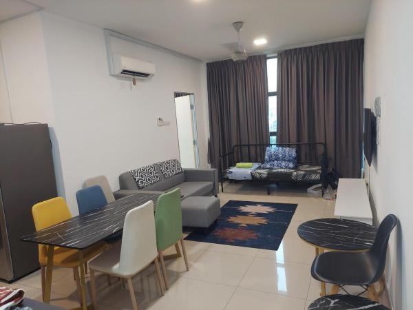 Homestay Vista Alam 2 Rooms Shah Alam City Centre Near Sacc Pkns Uitm Avisena Hospital By Haideen-s2 - Subang Jaya