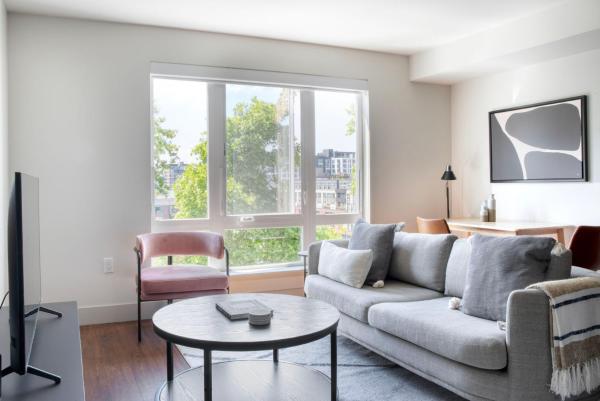 Bellevue Jr 1br W Gym Cafe Nr Restaurants Sea-613 - Bellevue