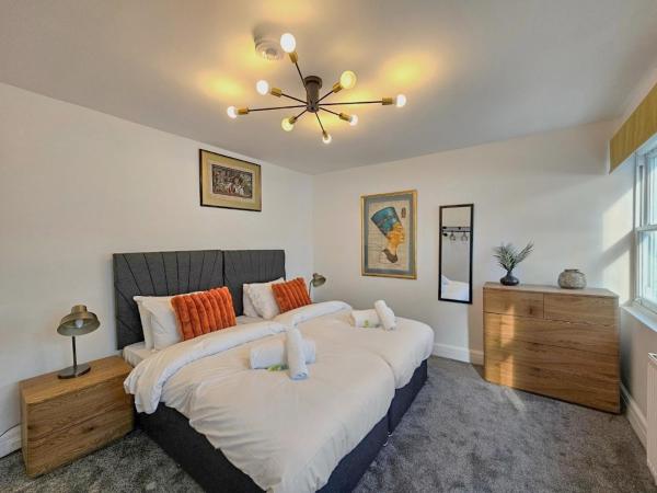 The Chapel Street Hideaway By Fortuna Property Portfolio - Tewkesbury