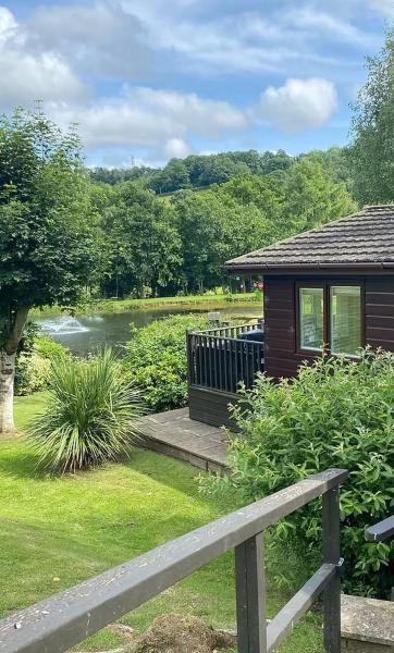 The Little Lodge By The Lake - Welshpool