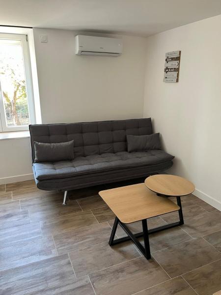 Maison 2 Chambres, Climatisée Avec Cour Privative - Montceau-les-Mines