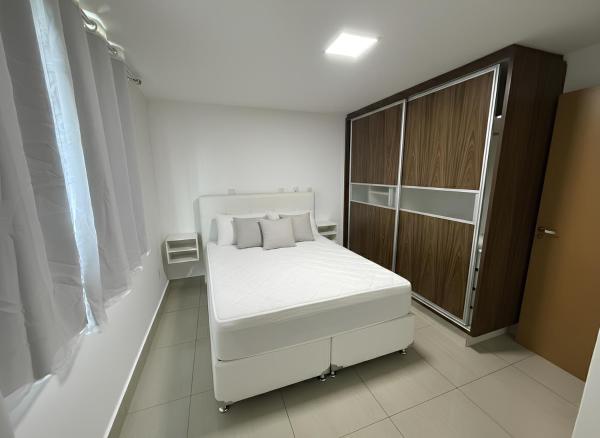Apartamento Novo A 400 Metros Do Shopping Flamboyant E A 6 Km Do Motogp - Goiânia