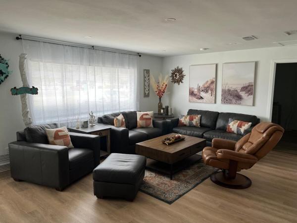 Stunning Luxury Peaceful Getaway In Clearwater, Florida - Clearwater, FL