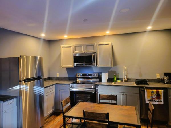 Cold Brook Lodge - 2 And 3 Bedroom Luxury Apartments - Lake Placid, NY